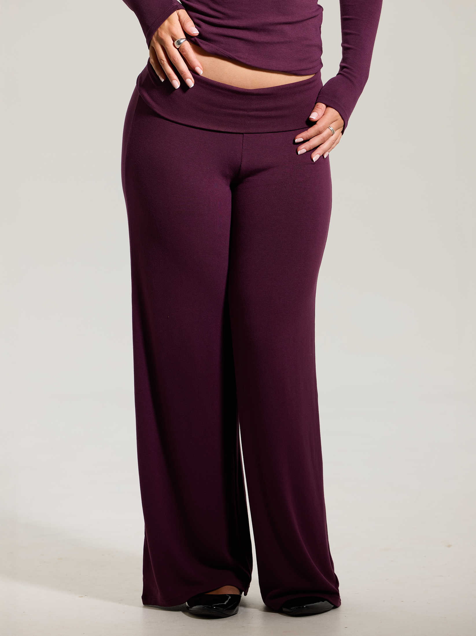 Fold Over Wide Leg Pants – Klassy Network